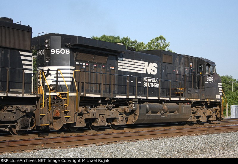 NS 9608